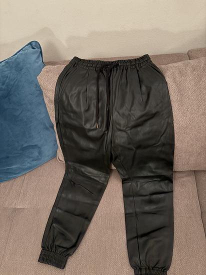 ZARA kozne pantalone, kao nove, XS, mogu i za S