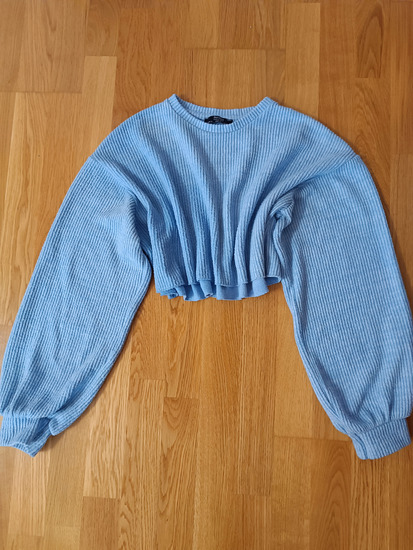 Bershka crop džemper