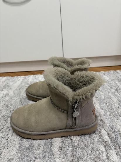 Ugg cizme