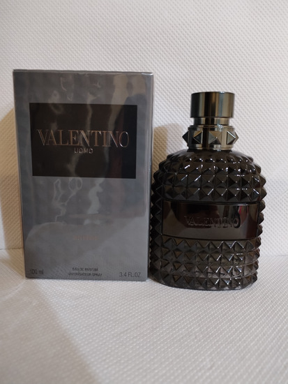 Valentino Uomo Intense