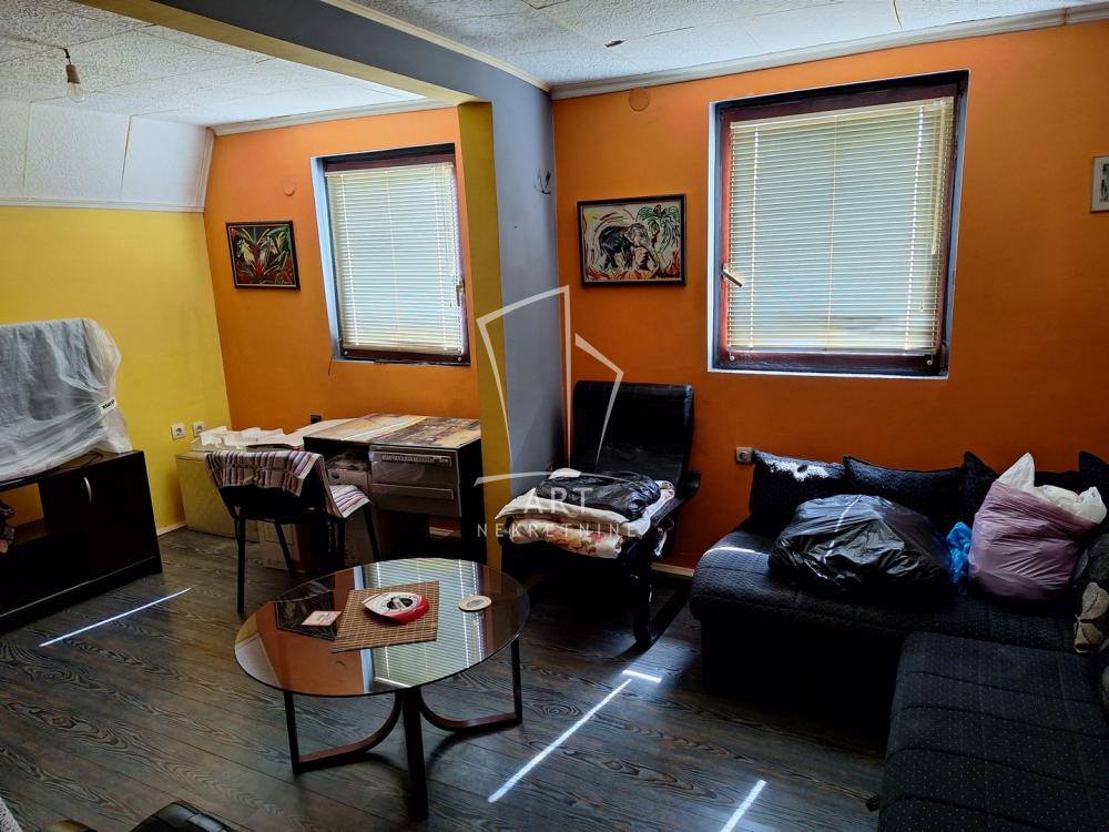 Vranić, kuća 72+24+12m2, 15ari ID#8512
98.000 €