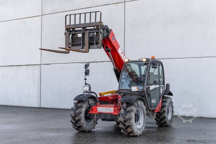 Teleskopski utovarivač
Manitou MLT 629