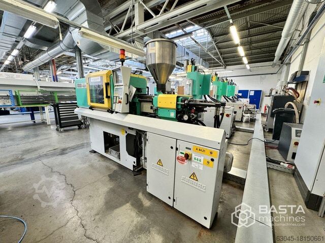 Arburg Allrounder 270 S 250-60 (1999, radnih sati: 38.035 h)
Arburg 270 S 250-60