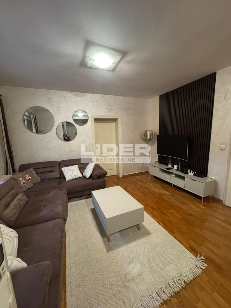 Stan, BEOGRAD, Centar, ID 4759
Stan, BEOGRAD, Centar, ID 4759