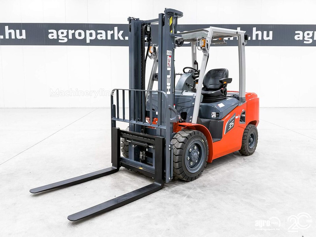 Novi Heli G3 3,5 ton Diesel forklift with 3,3 m lift dizel viljuškar