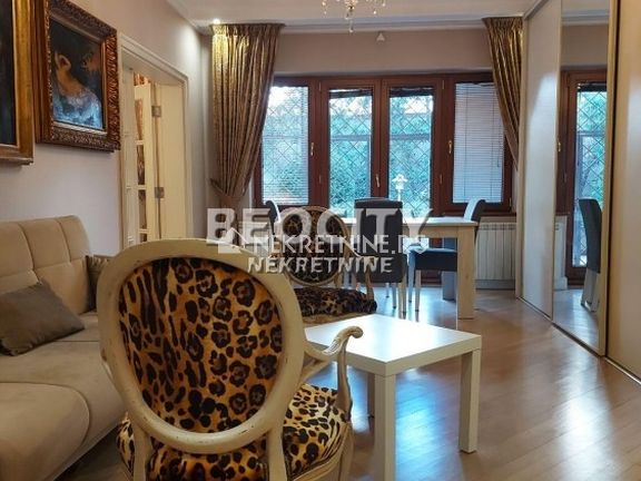 Vračar, Hram Svetog Save, Stojana Protića, 2.0, 60m2, 700EUR