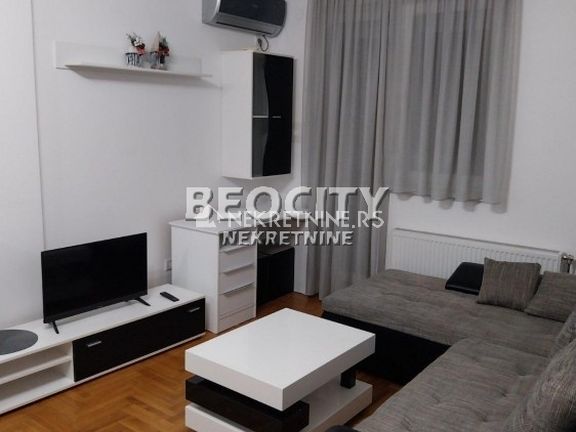 Novi Sad, Bulevar patrijarha Pavla, Bulevar Patrijarha Pavla, 2.0, 50m2, 450EUR