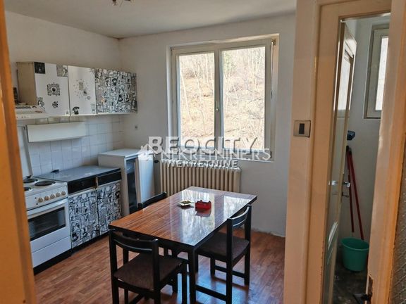 Zvezdara, Olimp, Kragujevacka , 2.0, 67m2, 450EUR