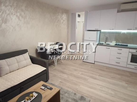 Novi Beograd, Blok 24, Španskih boraca, 1.5, 40m2, 700EUR