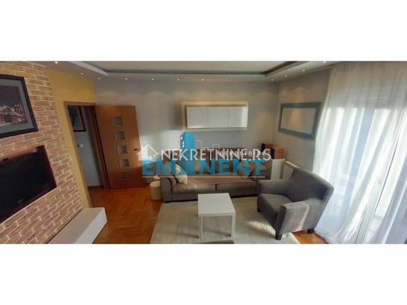 Zemun, Sava Kovačević, Garibaldijeva, 2.0, 46m2, 550 EUR