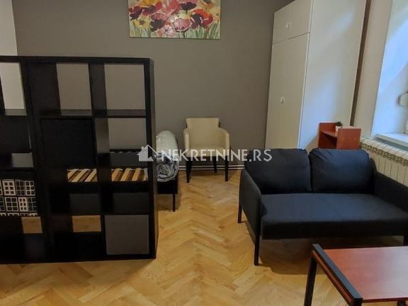 Gundulićev venac, 1.0, namešten,pet friendly ID#19045