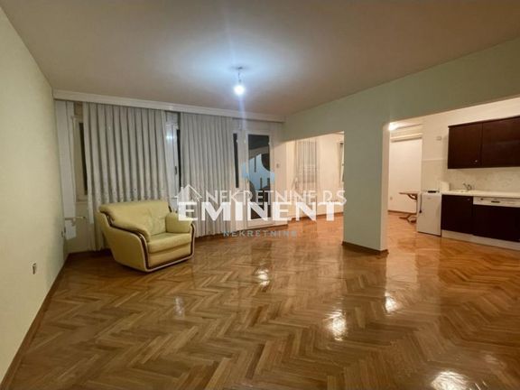 Vračar, Kalenić pijaca, Molerova, 4.0, 98m2, 1000 EUR