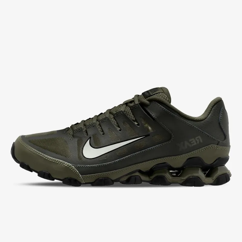 Nike Reax 8