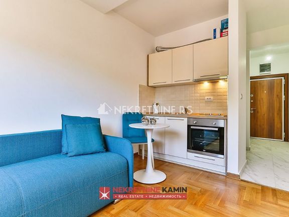 Studio apartman na odličnoj lokaciji, Budva