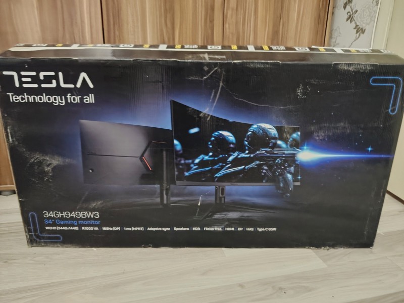 MONITOR TESLA 34INCA
