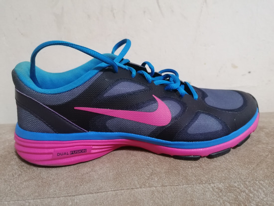 NIKE patike original 40/25,5