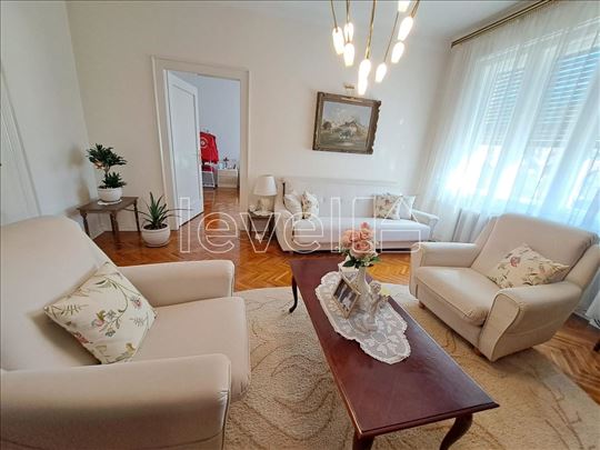 Stan,Novi Sad,Centar,kv: 104.00, € 250000