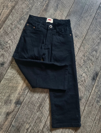 Levis crne farmerke 4T