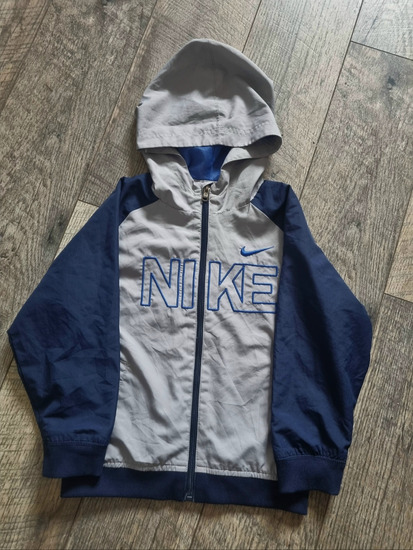 Nike prelazna jakna 5T