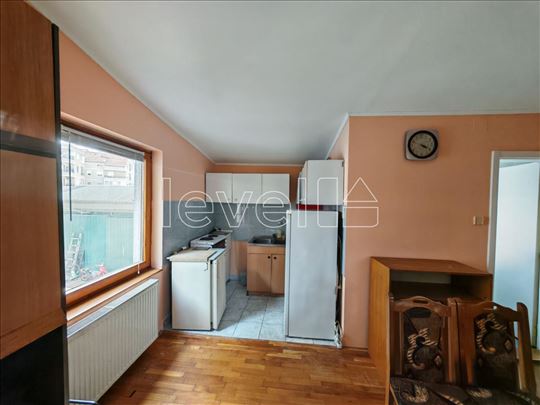Stan,Novi Sad,Širi Centar,kv: 21.00, € 57000