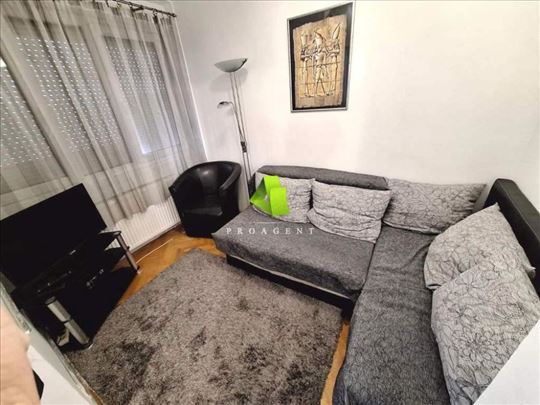 Duplex u blizini crkve Sveti Luka ID#6149