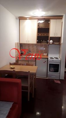 Bulevar Oslobođenja – kod Dnevnika 24 m2