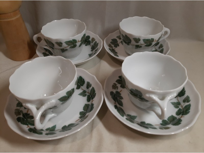 LOT HUTSCHENREUTHER GERMANY WEINLAUB PORCELAN SET