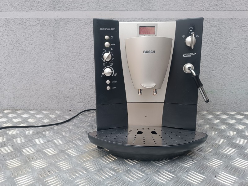 BOSCH Benvenuto – automatski espresso aparat