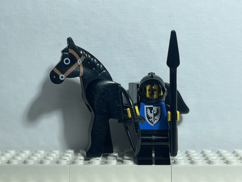 Lego figura Castle 5 - Falcon vojnik i konj