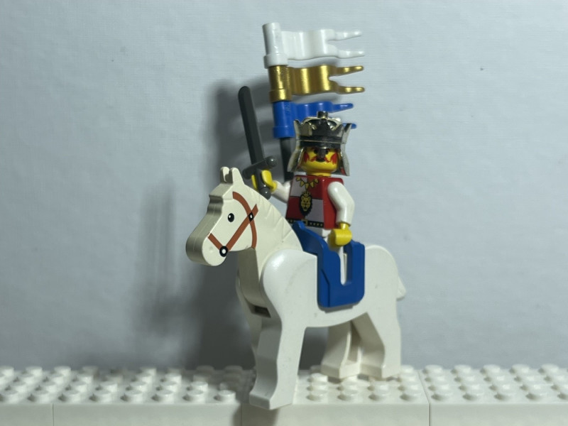 Lego figura Castle 4 - Kralj i konj
