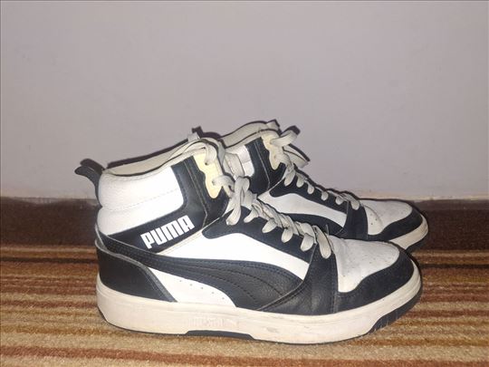 Patike za dečaka Puma broj 38