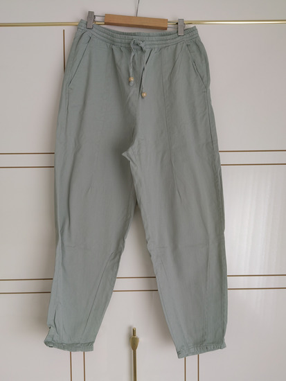 Zara pantalone