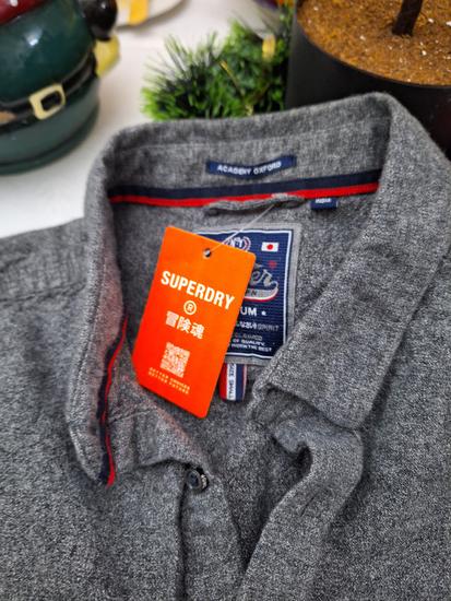 Superdry kosulja sa etiketom