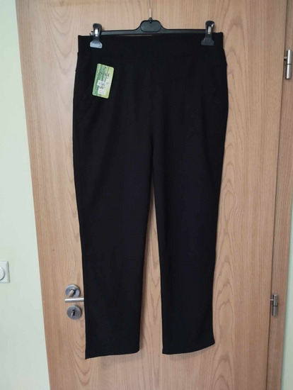 Nove pantalone helanke,velicina 48-50 ili 3 XL
