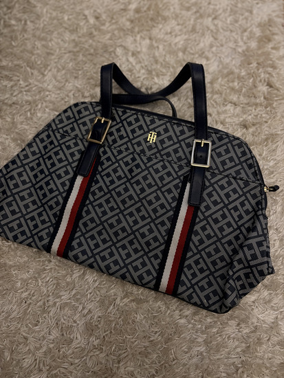 Tommy Hilfiger torba