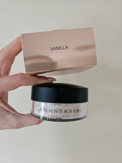Setting puder Anastasia Beverly Hills