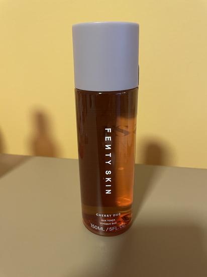 Fenty beauty BHA toner Cherry dub