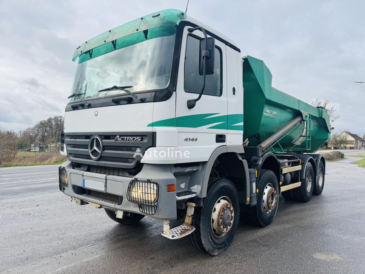 Mercedes-Benz Actros 4144 kiper