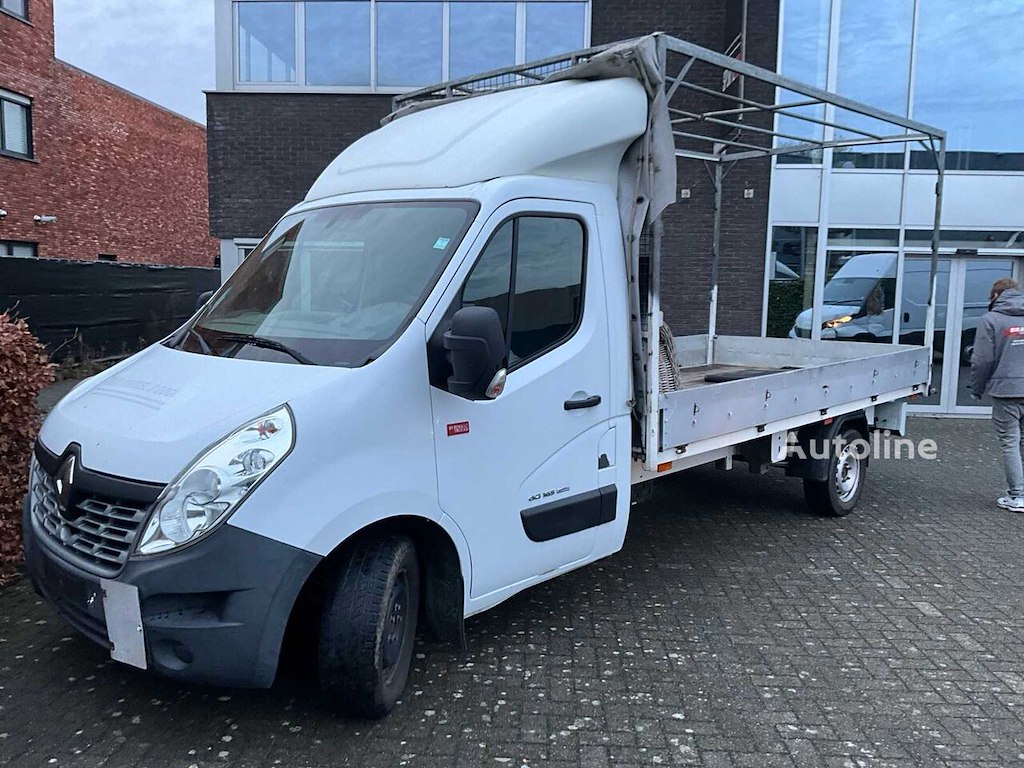 Prodaje se Renault Master lichte vracht kamion s ravnom platformom < 3.5t na aukciji