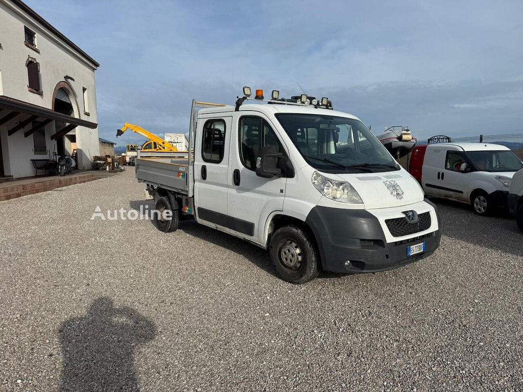 Peugeot Boxer 2.2 kamion s ravnom platformom < 3.5t