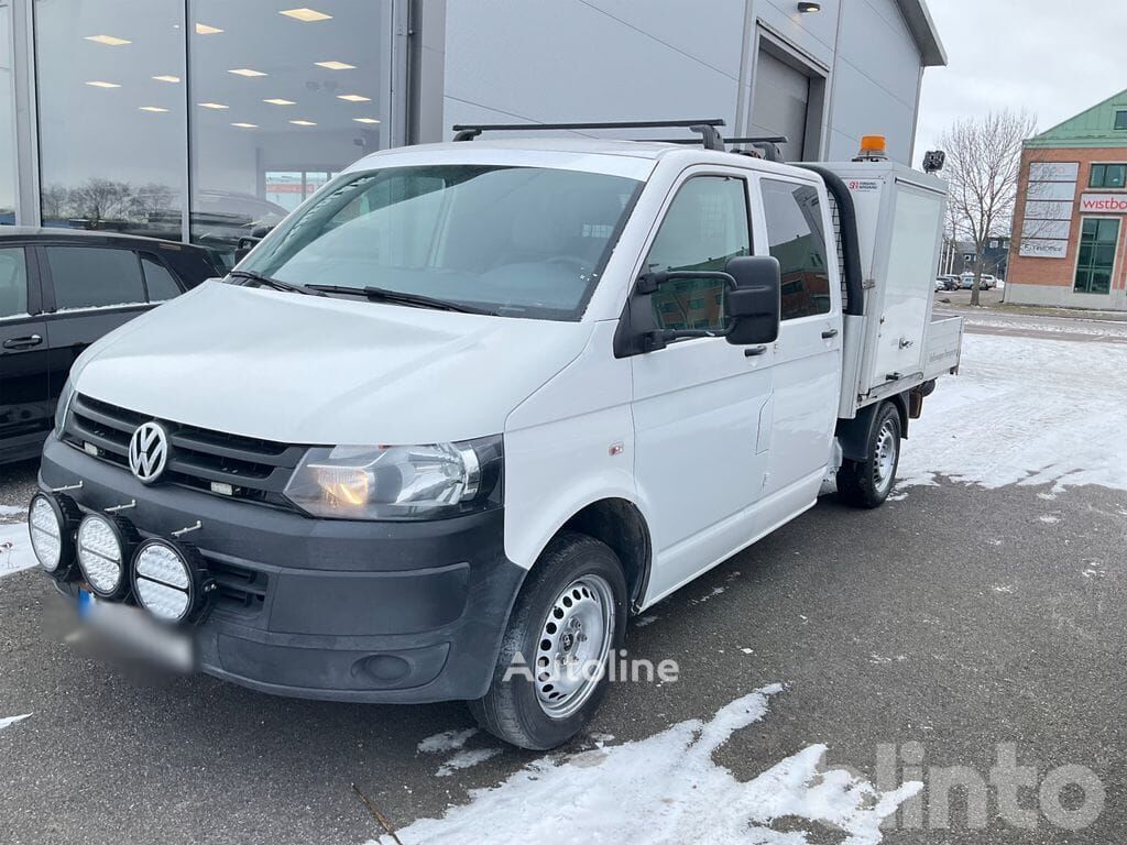 Prodaje se Volkswagen TRANSPORTER kamion s ravnom platformom < 3.5t na aukciji