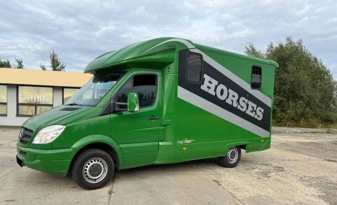 Mercedes-Benz Sprinter Horse truck vozilo za prevoz konja