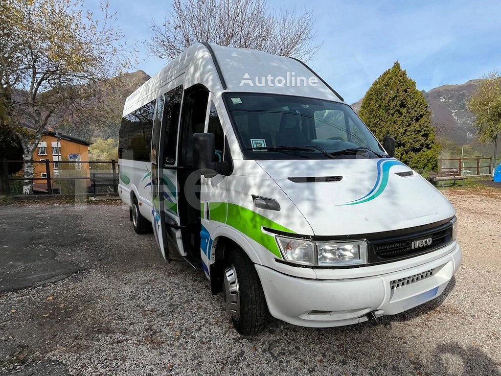 IVECO Daily putnički minibus