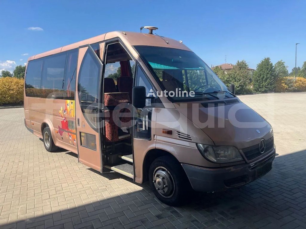 Mercedes-Benz Sprinter putnički minibus