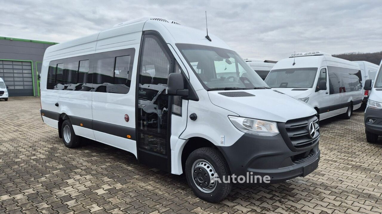 Novi Mercedes-Benz Sprinter 519 putnički minibus