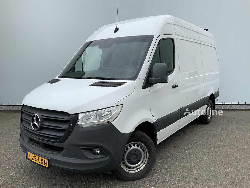 Mercedes-Benz Sprinter 316 2.2 CDI L2H2 Airco Cruise Camera Navi Trekhaak 2800 laki furgon