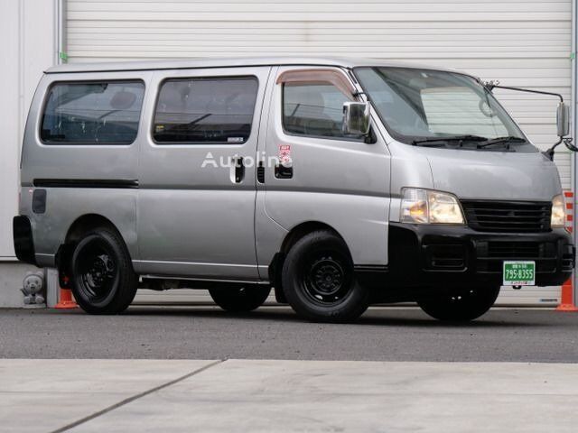Nissan CARAVAN VAN kombi minibus