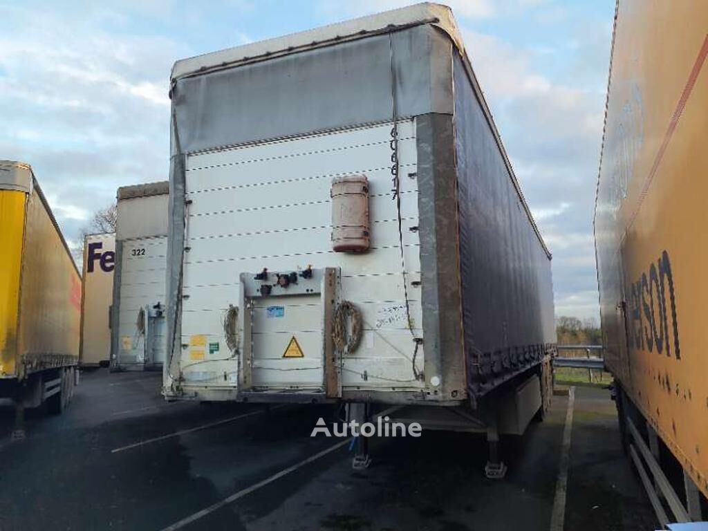 Schmitz Cargobull Trailer Curtainsider Sliding Roof Straight poluprikolica sa kliznom ceradom
(606617)
