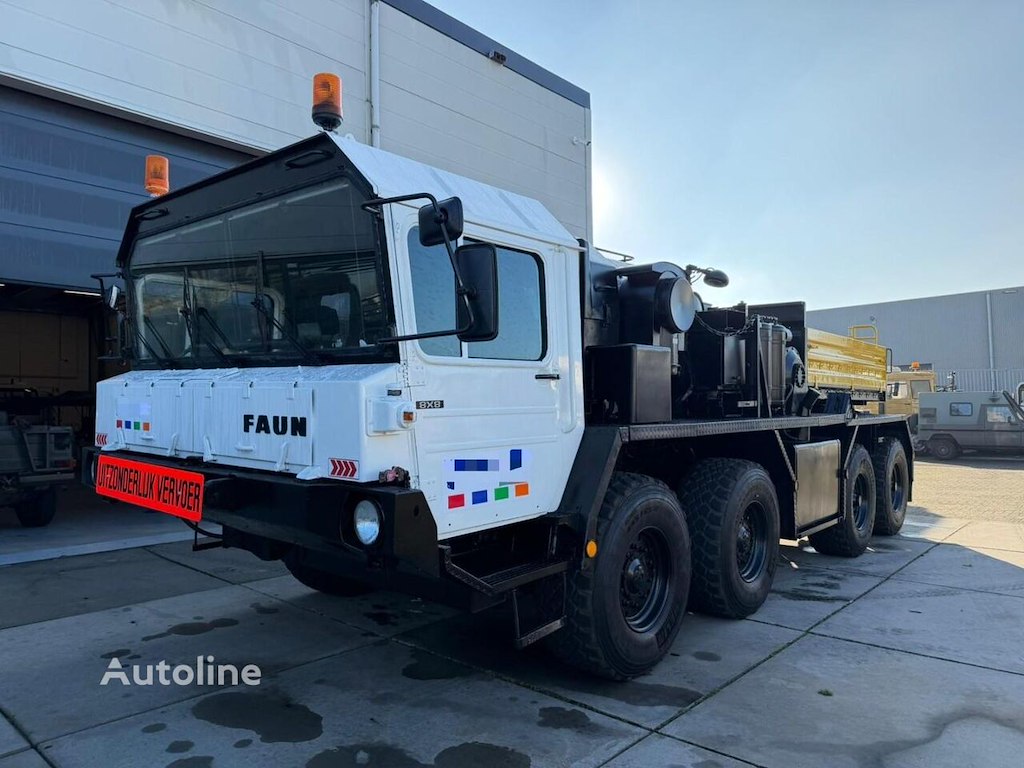 FAUN SLT 50 8x8 - HEAVY DUTY TRACTOR - DOUBLE WINCH - EX ARMY kamion s ravnom platformom