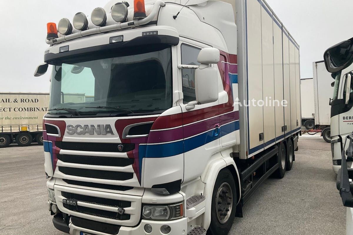 Prodaje se Scania R580LB MNB kamion furgon na aukciji